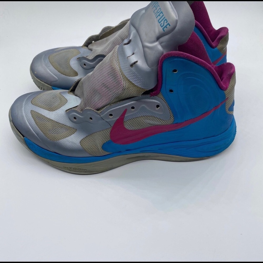 Hyperfuse Nike - Gem